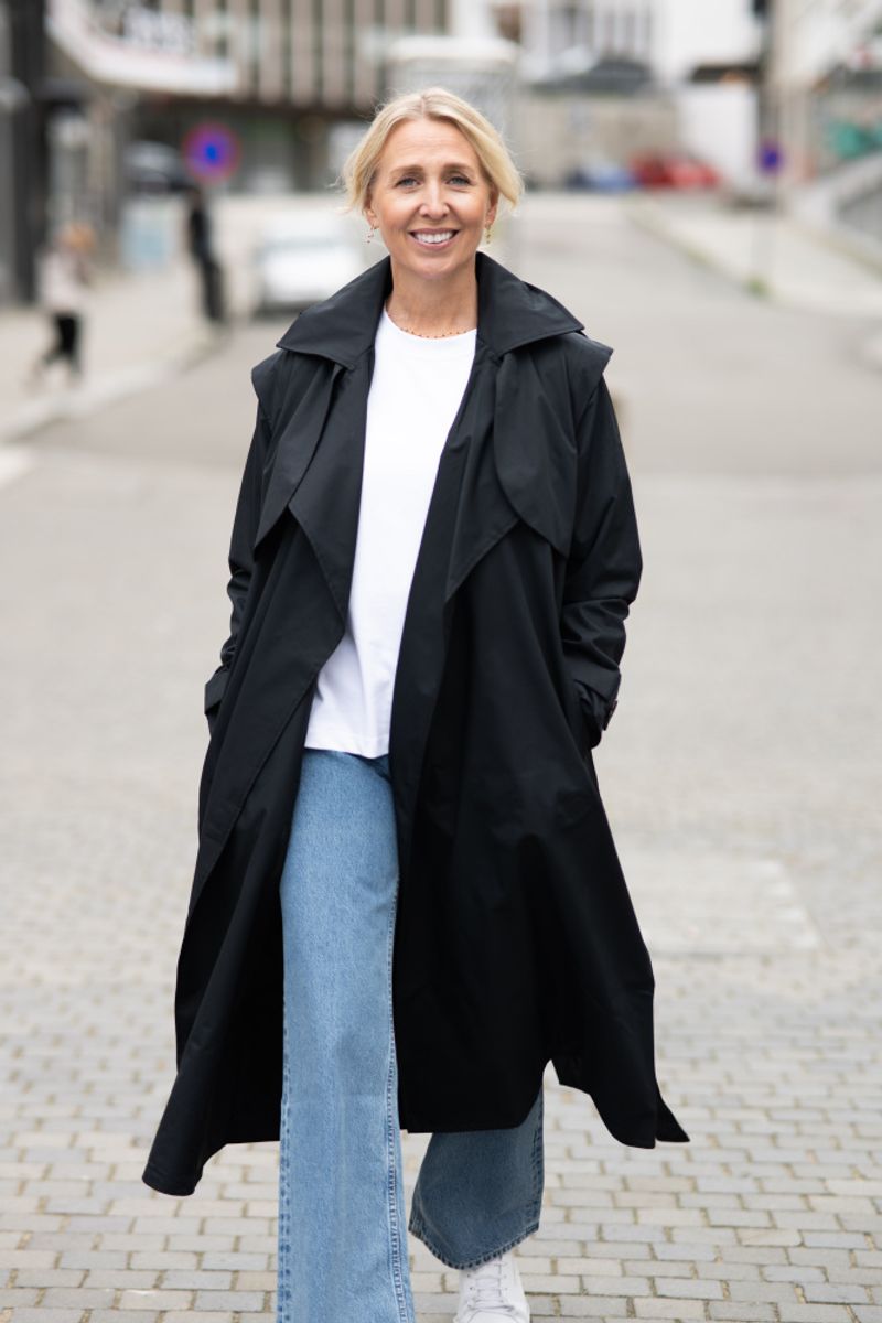 Regndråpe Trench Coat New Black - Vakre Vene